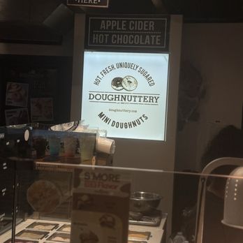 DOUGHNUTTERY - Updated January 2026 - 808 Photos & 605 Reviews - 425 W ...