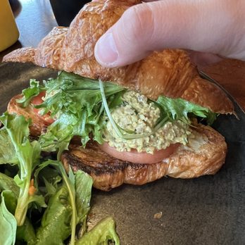 GODFREY’S BAKERY AND CAFE - 370 Photos & 123 Reviews - 421 W Broad St ...