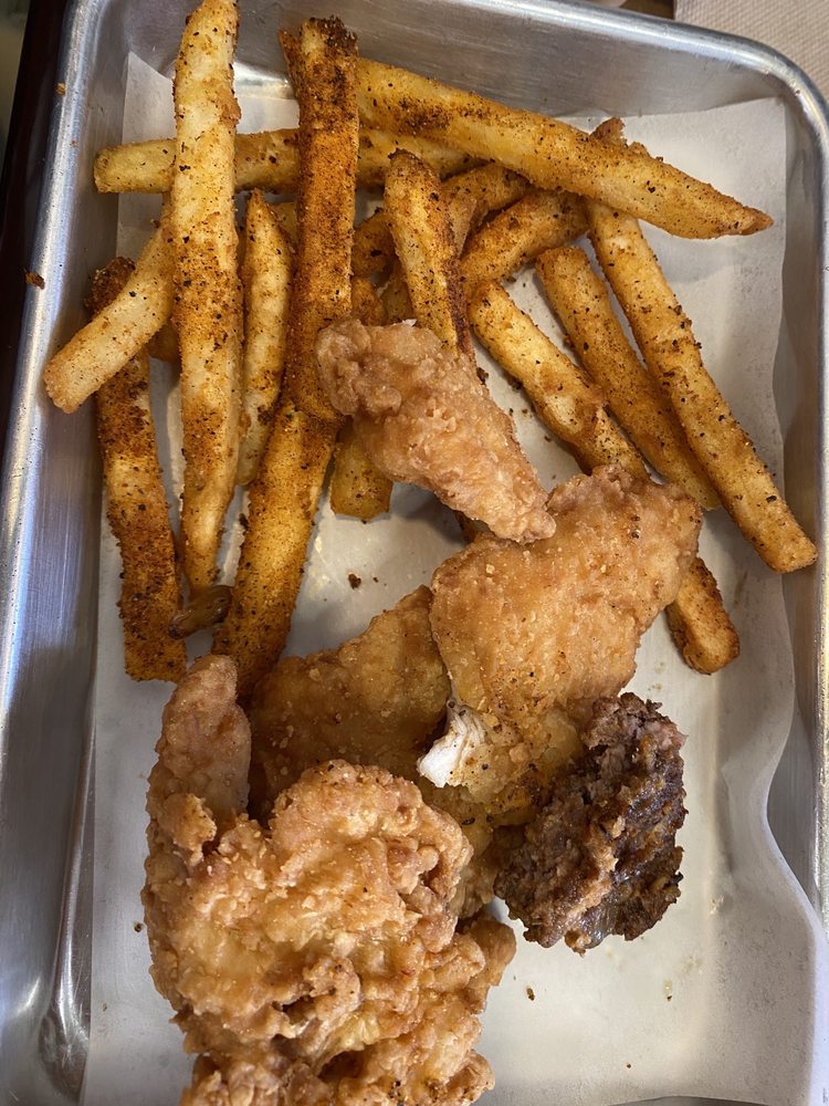 NEST BURGER - Updated October 2025 - 19 Photos & 14 Reviews - 8300 ...