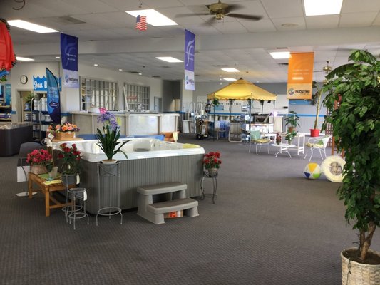 JAN MASTER POOL & SPA - Updated June 2025 - 10 Photos - 1987 E Pershing ...