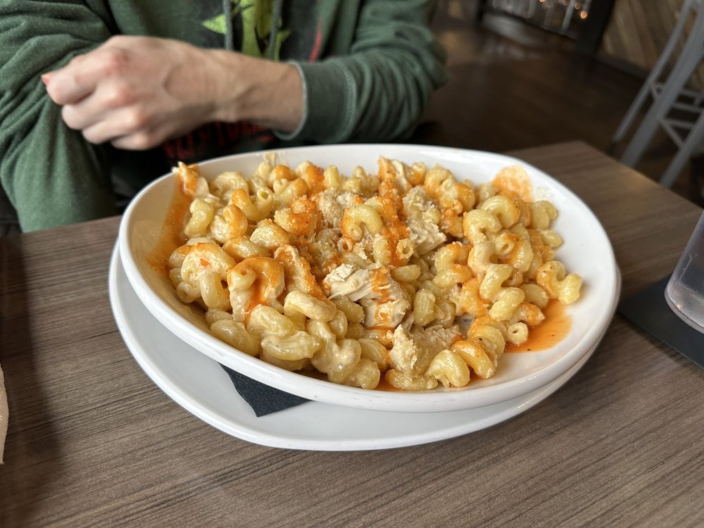 TAVERN SIX - 140 Photos & 120 Reviews - 7592 Chardon Rd, Kirtland, Ohio ...