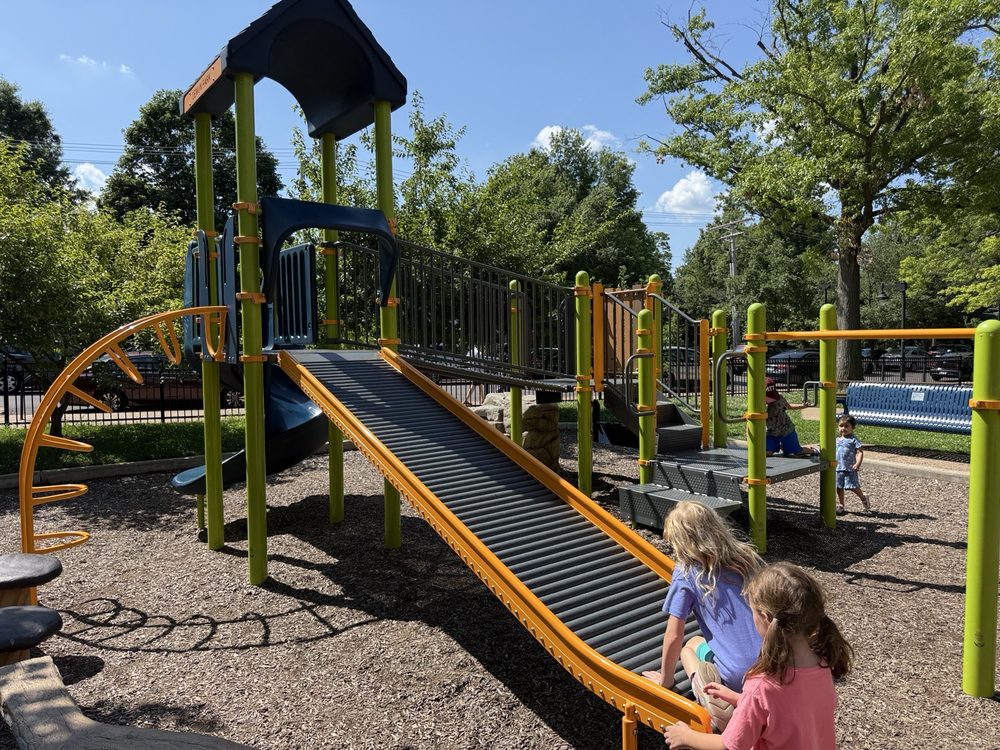 DEMUN PARK - Updated August 2025 - DeMun Ave At Southwood Ave, Clayton ...