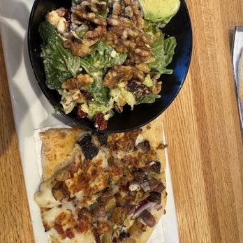 CRUSHED RED- OVERLAND PARK - Updated January 2026 - 144 Photos & 179 ...