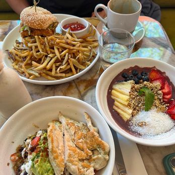 CAFÉ MAUD - Updated August 2025 - 179 Photos & 70 Reviews - 132 2nd Ave ...