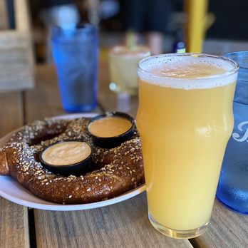 OPEN OUTCRY BREWING COMPANY - Updated December 2025 - 284 Photos & 294 ...