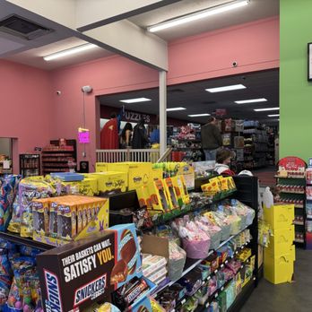 SWEETS AND GEEKS - Updated January 2026 - 110 Photos & 45 Reviews - 342 ...