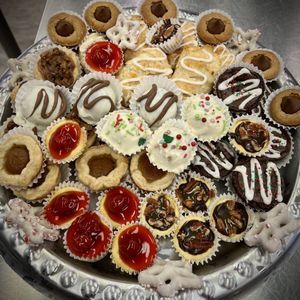 CHENOA LOCKER - Updated August 2025 - 14 Photos - 8 N Veto St, Chenoa ...