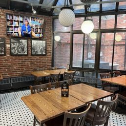 UNO PIZZERIA & GRILL - Updated May 2025 - 364 Photos & 360 Reviews ...