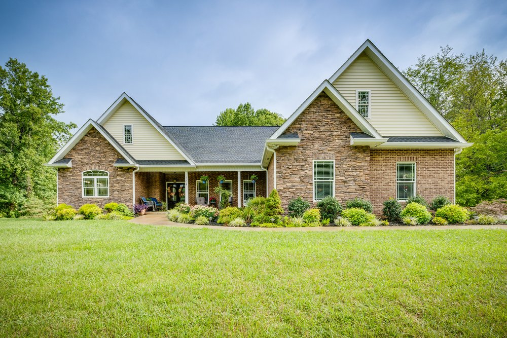 KRISTI BAILEY - SOUTHERN DWELLINGS - Updated May 2025 - 31 Photos - 135 ...