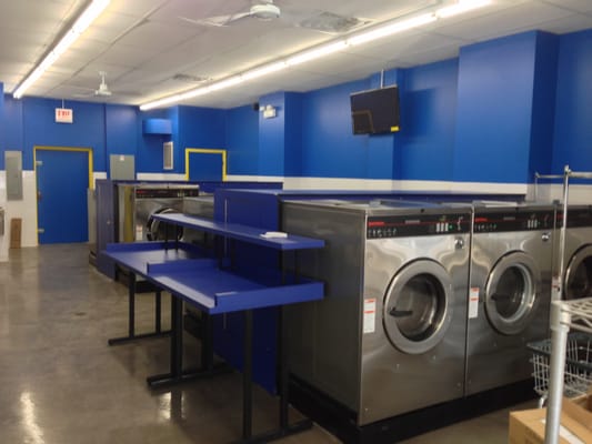 THE FRIENDLY WASH LAUNDROMAT - Updated October 2025 - 23 Photos & 33 ...
