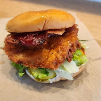 SHAKE SHACK WESTFIELD PLAZA BONITA - Updated December 2025 - 56 Photos ...