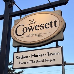 COWESETT INN - Updated December 2025 - 116 Photos & 117 Reviews - 226 ...