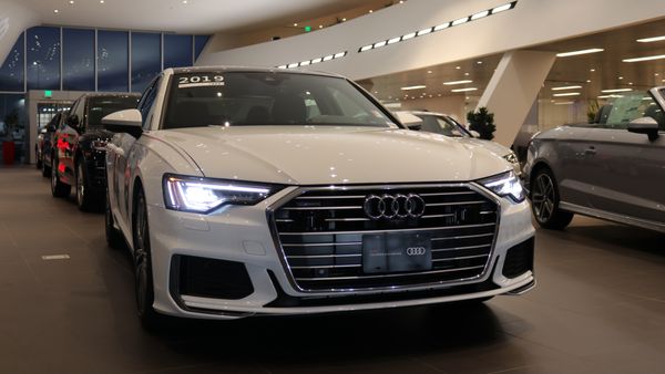 AUDI FLATIRONS - Updated November 2025 - 34 Photos & 127 Reviews - 13321 W Midway Blvd ...