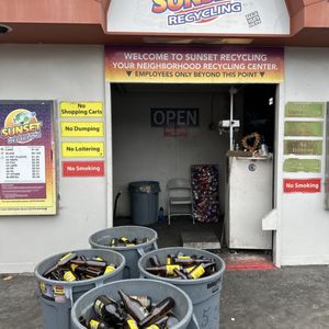 CASH4CANS RIVERSIDE - Updated May 2025 - 19 Photos & 46 Reviews - 7633 ...