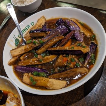 CORNER 17 - Updated September 2024 - 1670 Photos & 928 Reviews - 6623 ...