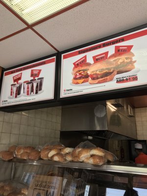 JOHNNY’S HAMBURGERS - 159 Photos & 258 Reviews - 2595 Victoria Park ...