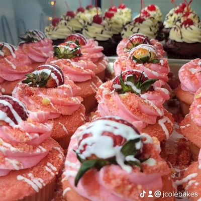 KREAMIES BAKERY - Updated February 2025 - 54 Photos & 17 Reviews - 367 ...