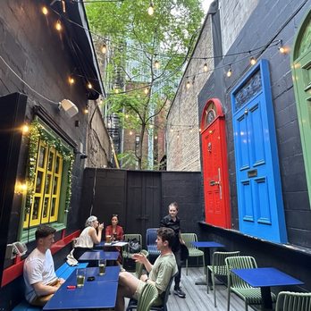 MALONE’S IRISH BAR & GRILL - Updated November 2024 - 49 Photos & 42 ...