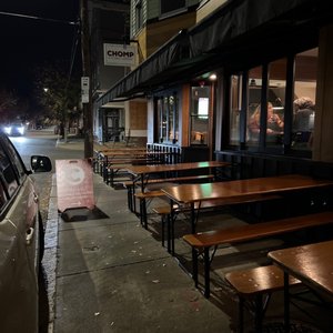 CHOMP KITCHEN AND DRINKS - 181 Photos & 117 Reviews - American ...