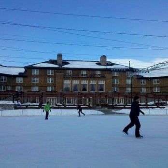 SUN VALLEY ICE RINK - Updated March 2025 - 1 Sun Valley Rd, Sun Valley ...