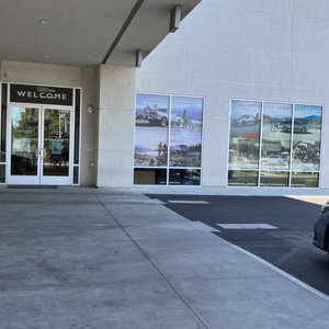 LITHIA SUBARU OF FRESNO - Updated December 2025 - 72 Photos & 271 ...