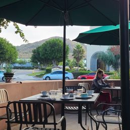 LOLA’S CAFE - Updated August 2025 - 638 Photos & 884 Reviews - 1101 ...