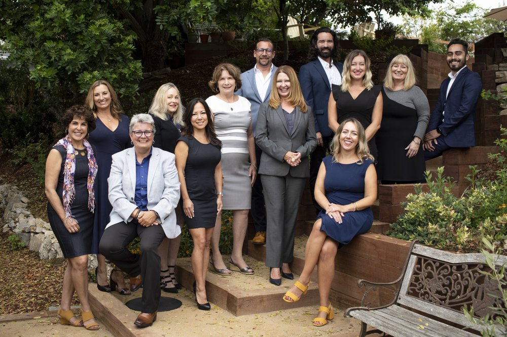 THE HOFFMAN MURPHY REAL ESTATE TEAM - 17 Photos & 59 Reviews - 1500 ...