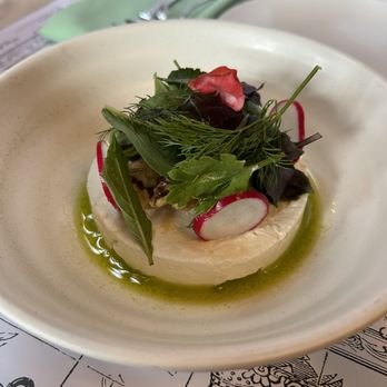 EYVAL - Updated November 2024 - 595 Photos & 155 Reviews - 25 Bogart St ...