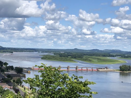 Bellevue, IA Map & Directions - MapQuest