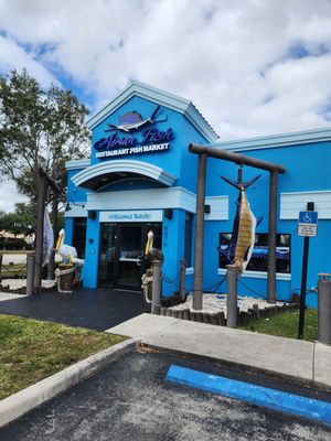 ADRIAN FISH MARKET & RESTAURANT - Updated December 2025 - 150 Photos ...