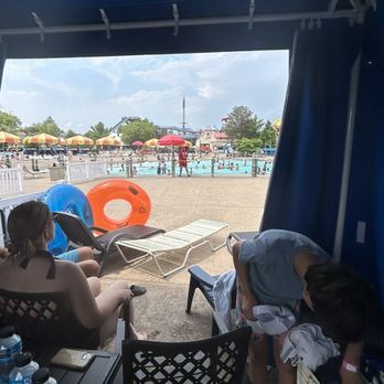 SIX FLAGS NEW ENGLAND - Updated August 2024 - 491 Photos & 715 Reviews ...