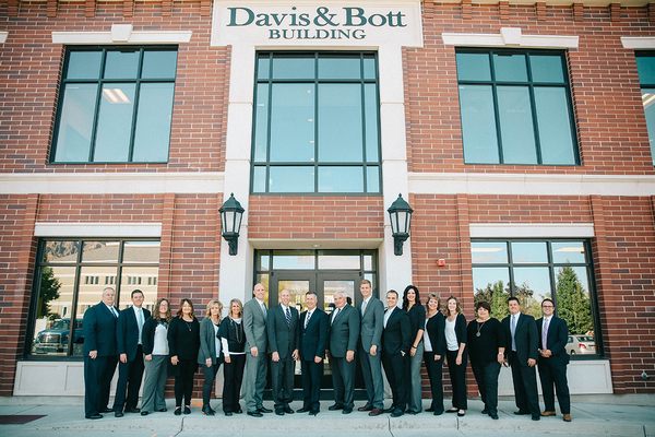 DAVIS & BOTT CPA’S - Updated December 2025 - 12 Photos - 50 W Forest St ...