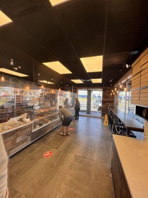 THE DONUTTERY - 17420 Beach Blvd, Huntington Beach, California - 4915 ...