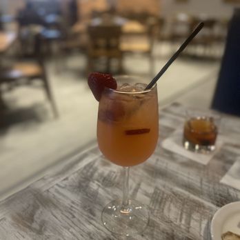 LOCAL TABLE - Updated May 2024 - 74 Photos & 62 Reviews - 4223 Research ...