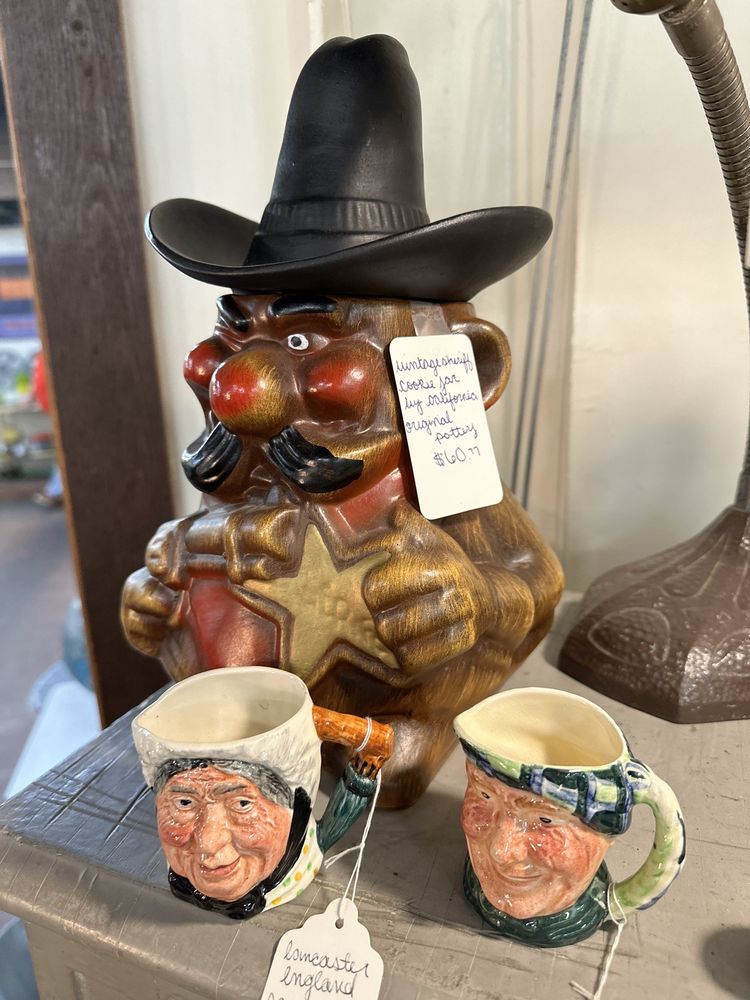 RIVERSIDE CENTRE ANTIQUES - Updated April 2025 - 74 Photos & 37 Reviews ...