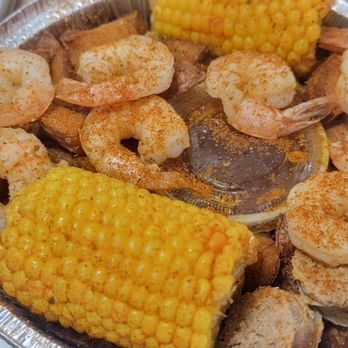 PETE’S FISH BOX - Updated January 2026 - 13 Photos - 116 W 1st St ...