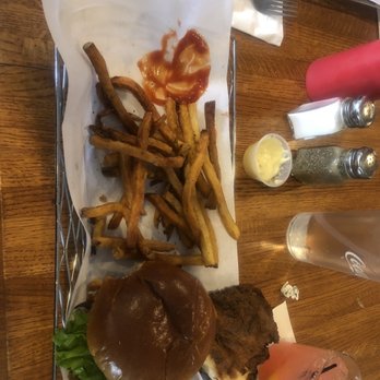 SPRINGVALE PUBLICK HOUSE - Updated September 2025 - 24 Photos & 128 ...