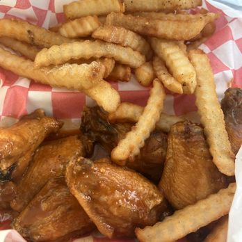 TUNIS - Updated December 2025 - 75 Photos & 56 Reviews - 5201 ...