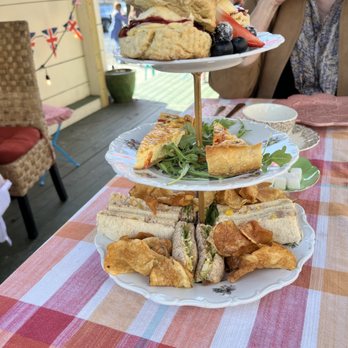 THE YORKSHIRE DELI - Updated June 2024 - 34 Photos & 14 Reviews - 1114 ...