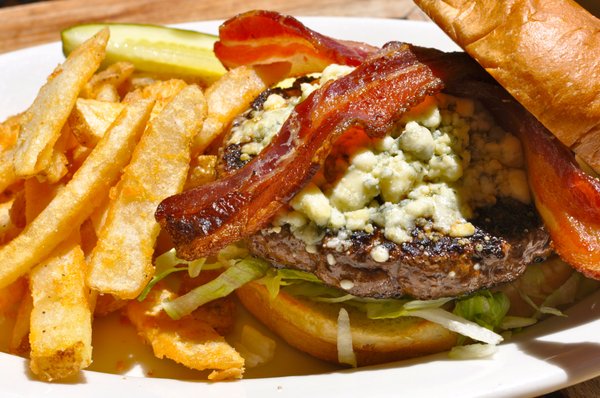 BLUE 32 SPORTS GRILL - 101 Photos & 198 Reviews - 4845 S Arizona Ave ...