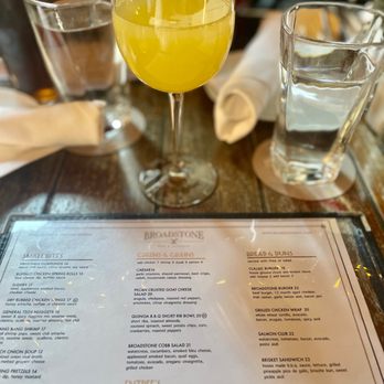 BROADSTONE BAR & KITCHEN - Updated December 2024 - 560 Photos & 383 ...