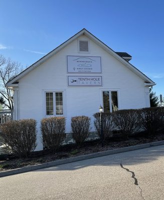 TENTH HOLE TAVERN - Updated January 2026 - 83 Photos & 15 Reviews - 16 ...