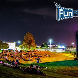 FunFlicks Outdoor Movies Reviews | Read Customer Service Reviews of ...