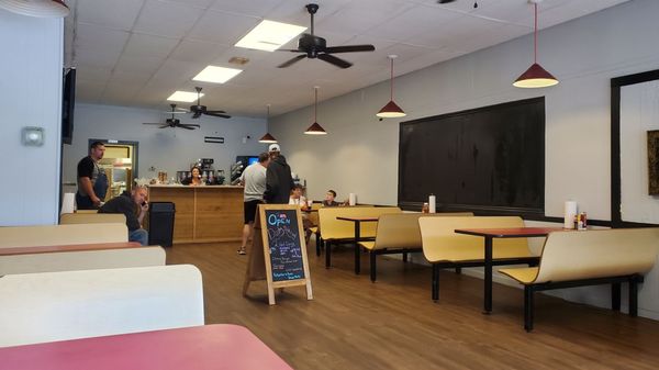 THE LUNCHBOX CAFE - Updated December 2025 - 50 Photos & 15 Reviews ...