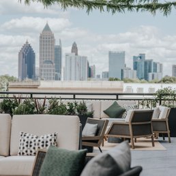 DRAWBAR - Updated July 2025 - 530 Photos & 176 Reviews - 1 Interlock ...