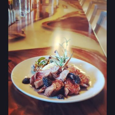 THE LIBRARY ON FERN - Updated July 2024 - 71 Photos & 44 Reviews - 8660 ...