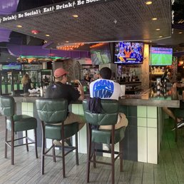 INK N IVY - Updated December 2025 - 625 Photos & 848 Reviews - 222 S ...