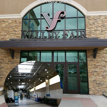 THE NERD STORE - Updated November 2025 - 21 Photos & 31 Reviews - 3601 ...