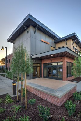 SUTTER URGENT CARE - TRACY - Updated July 2024 - 12 Photos & 40 Reviews ...