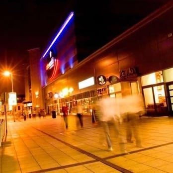 CINEWORLD - Updated November 2024 - 10 Photos & 27 Reviews - Wilmslow ...